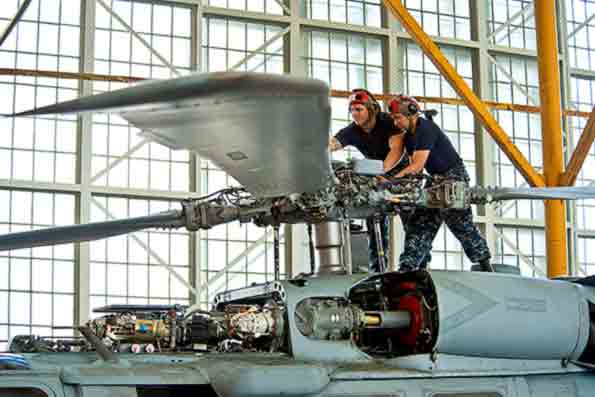 Lockheed-Sikorsky JV Re-Upped for Navy Helicopter Support | American ...