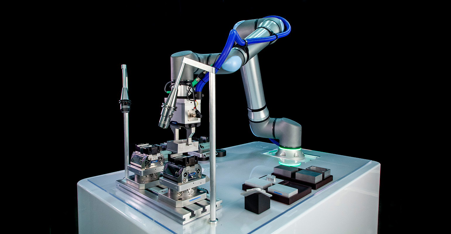 IMTS 2022 Exhibitor Preview | Universal Robots | American Machinist