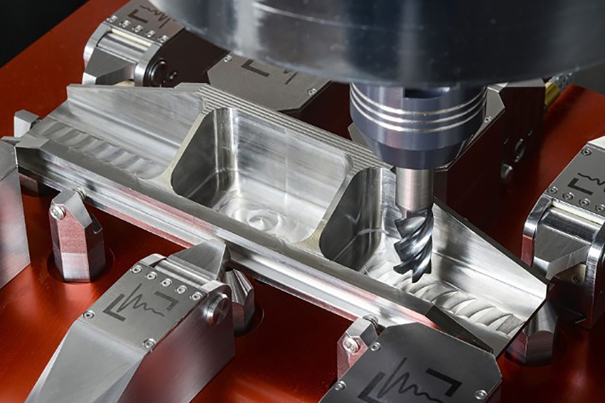 Technology Combo Predicts, Reduces Part Distortion | Fraunhofer ...