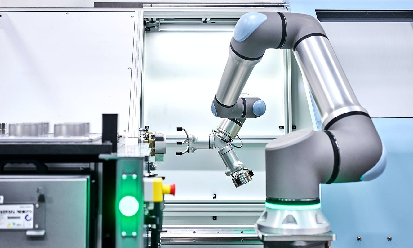 Higher-Payload, Compact Cobot Debuts | Universal Robots | American ...